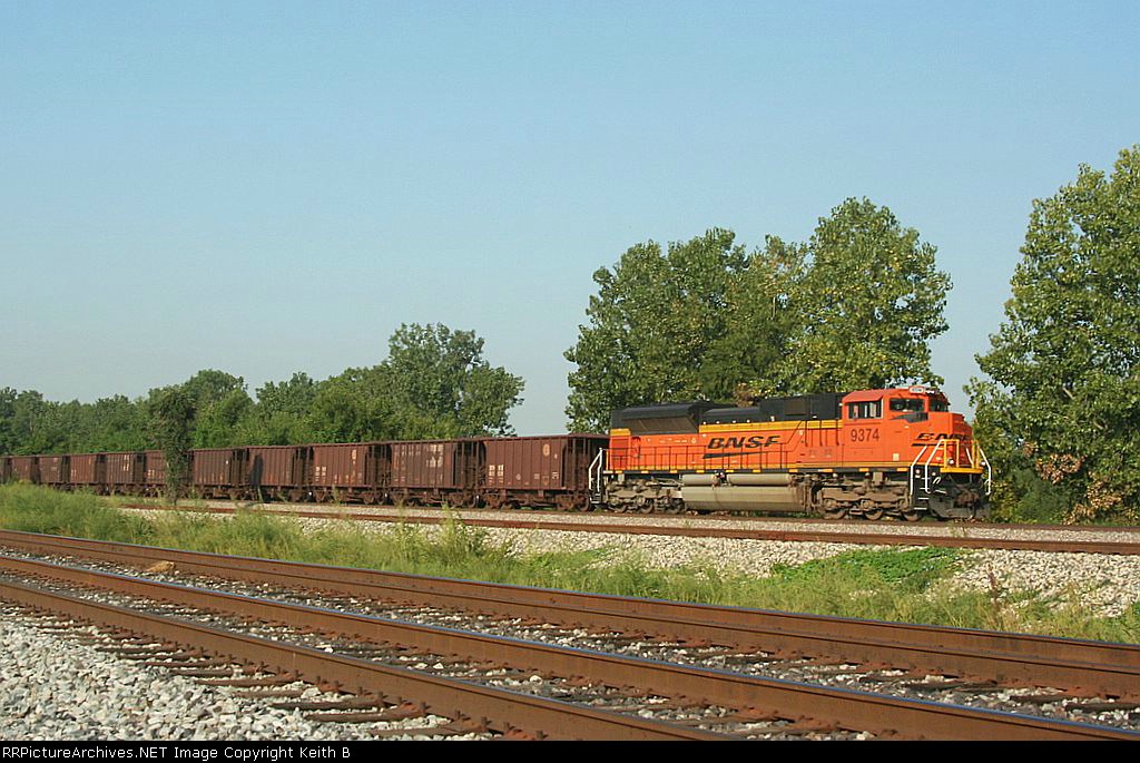 BNSF 9374